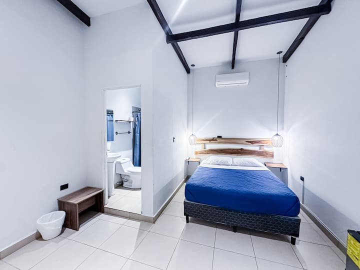 Frente Al Mar•piscina•a/c•cerca De El Tunco–room4 - El Salvador