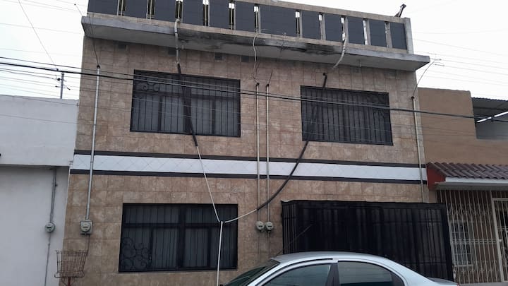 Departamento3: Empresas, Estudios O Placer C/c 5p - San Nicolás de los Garza