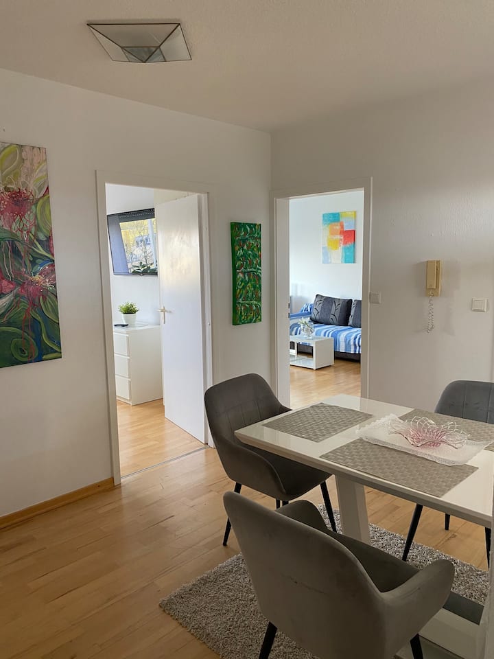 Sonnendurchflutete Wohnung Nähe Mhhund Ini - Hannover Airport (HAJ)