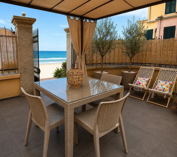 Zahara – Beachfront A 10m | Sea View + Parking - Andora
