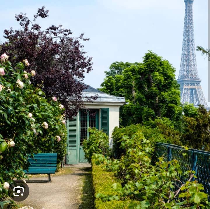 Spacious Apartment In Heart Of Paris - Paris