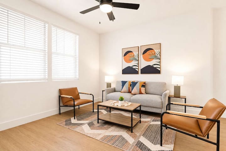 Cozysuites Glendale By The Stadium With Pool! 13 - Glendale, AZ