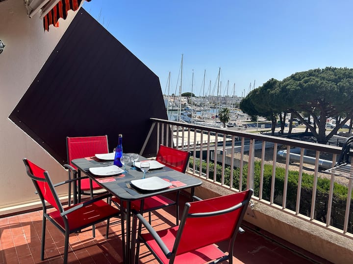Appartement Climatisé Avec Vue Port Proche Plage - Plage de l'Espiguette