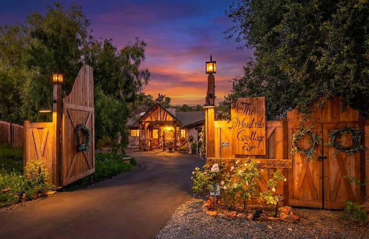 Montecito Cottage - Tuscan Farmhouse, Pool, Views - Viejas Casino & Resort