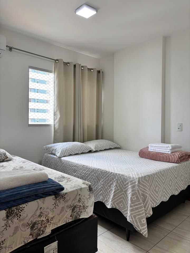 Apto 2 Quartos Ar E Garagem. - Brasília