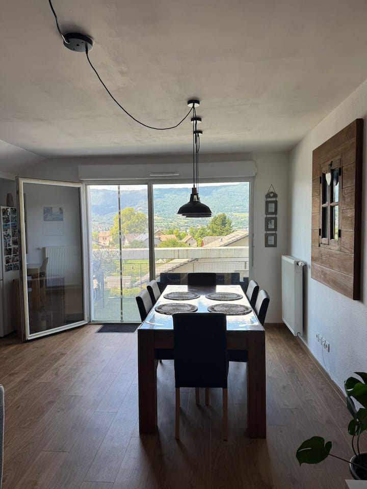 Appart  Idéal Pour Séjour à 2 - Chambéry