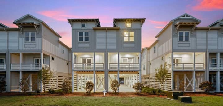 New Lilly Life-beach, Pool, Pickleball & Lake - Carolina Beach, NC