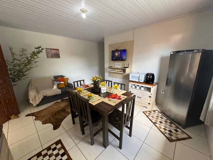 Casa Aventureiro, Aeroporto, 2qts, 4pax, Wi-fi - Joinville