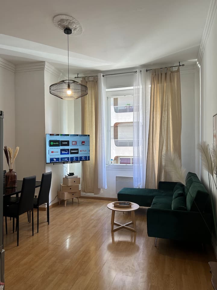 Appartement De Charme Proche Stade Vélodrome - Marseille