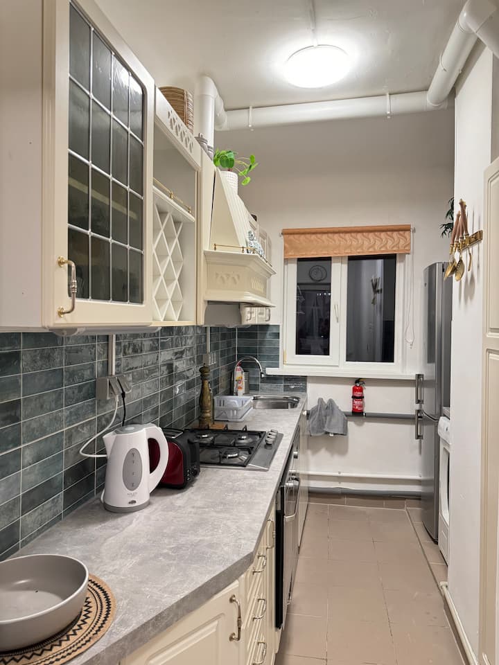 2 Rooms With Peaceful Sight, Walkable Distances,ac - Riga