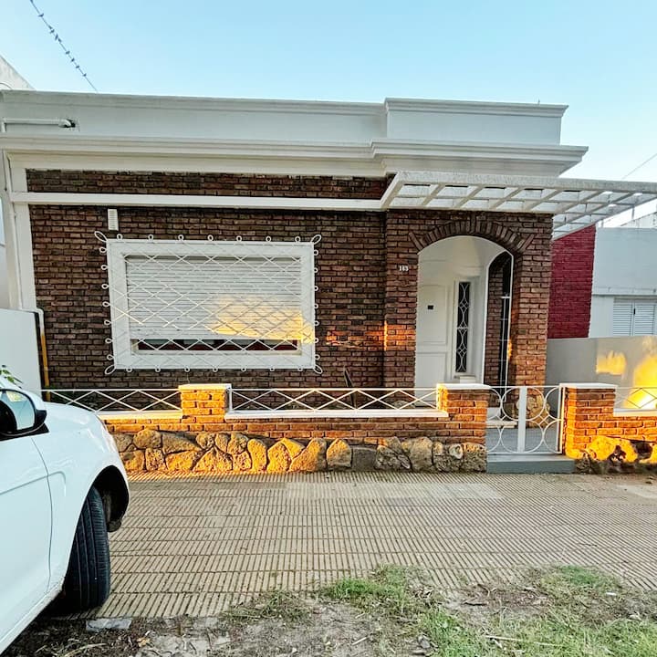 La Mejor Ubicación Entre El Centro Y El Río - Paraná