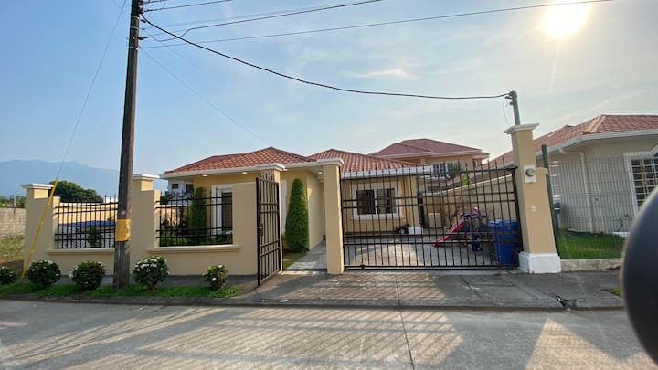 Casa De Lujo Centro De La Ceiba - La Ceiba
