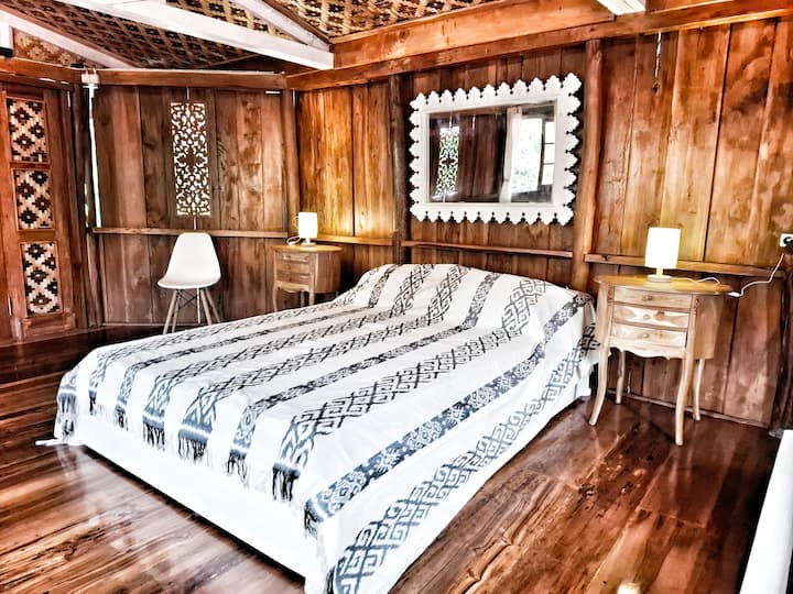 ÉLégante Maison Sur La Plage - Maluku