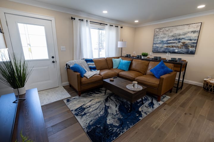 Stop Searching. Start Packing - Your Dream Rental - Belleville, IL