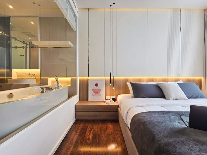 5 Min To Bts Phrom Phong 1br Jacuzzi Full Kitchen - Thailand