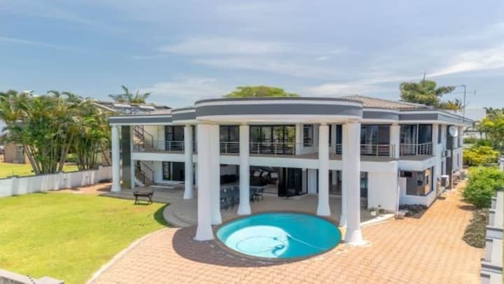 The Palace In Izinga Estate - uMhlanga