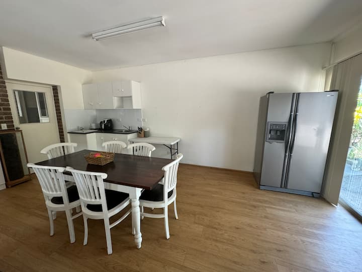 Are You Flying Solo In Brisbane? - Ipswich