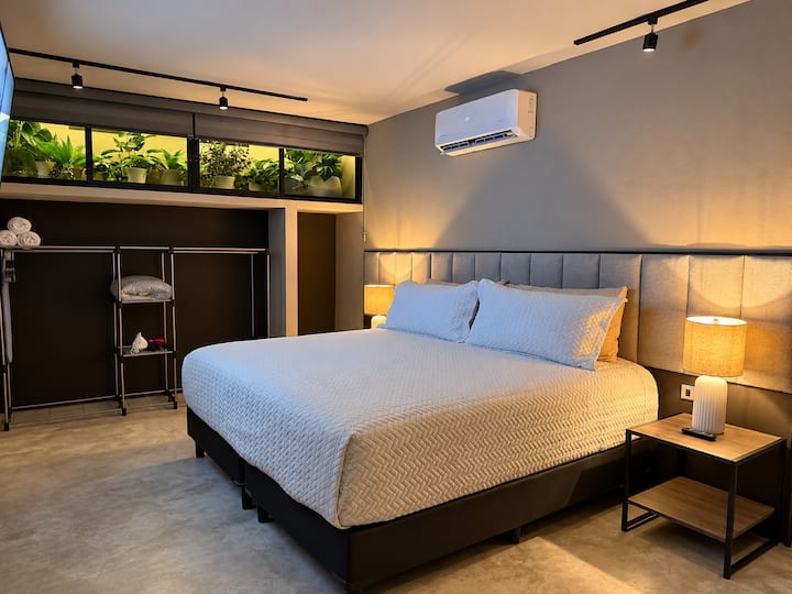 06 Equipped Apt With King Bed Near Santa Lucía - 몬테레이