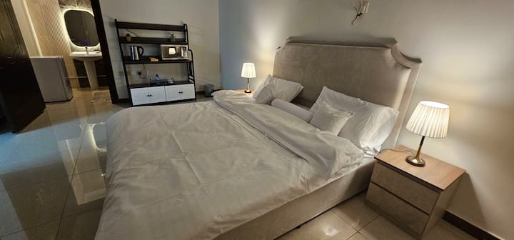 1-تبعد عن الحرم 7 دقايق بالسيارة - Medine