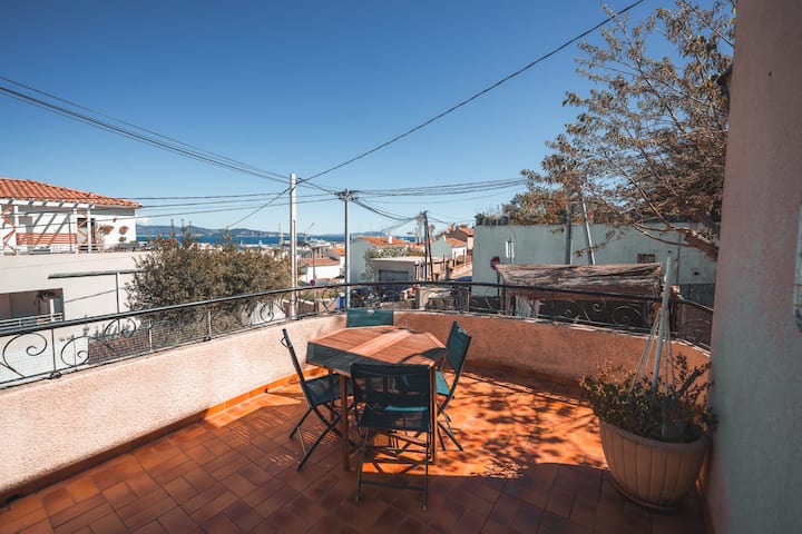 Haut De Villa - Calanque du Mugel