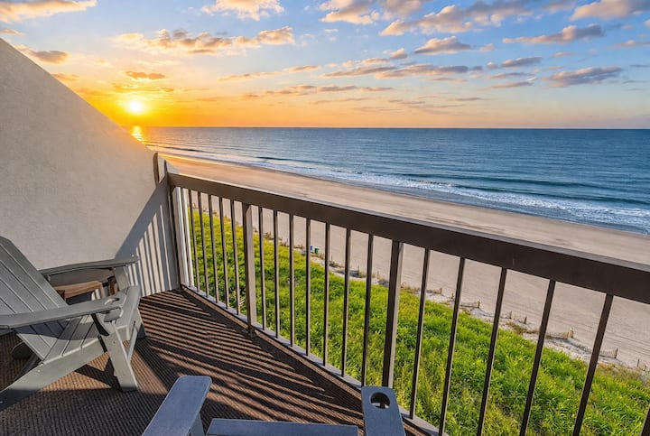 Oceanfront Condo With 2 Patios; Amazing Amenities - Myrtle Beach, SC