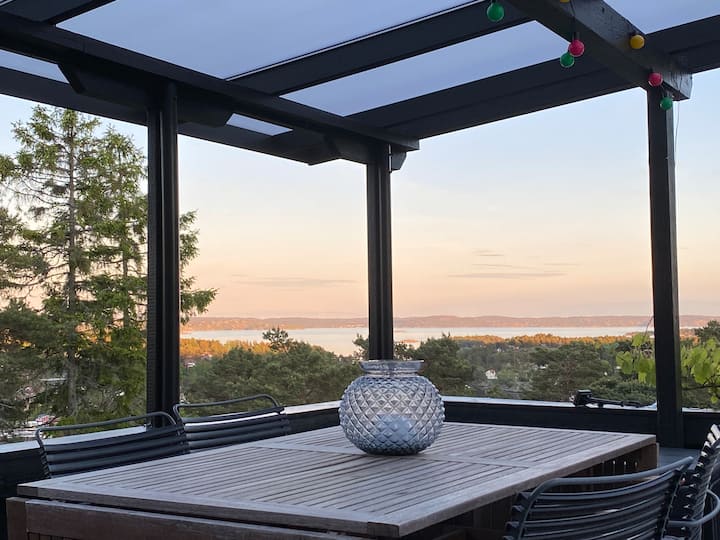 Hytte Nær Sjøen Med Flott Utsikt - Norway