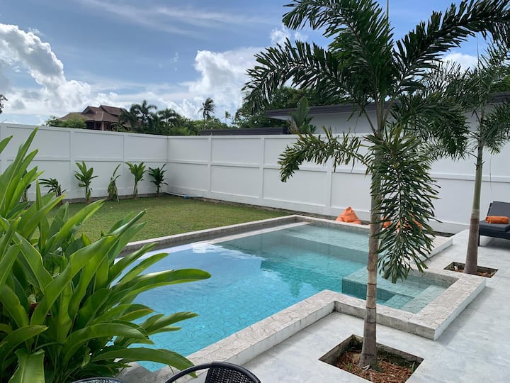 Villa Koh Mzé, 2 Chambres Avec Piscine Paisible - サムイ島