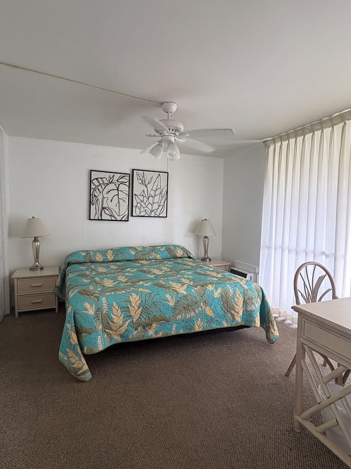 Rare 1 Bedroom At The Kona Islander Inn - Kailua-Kona, HI