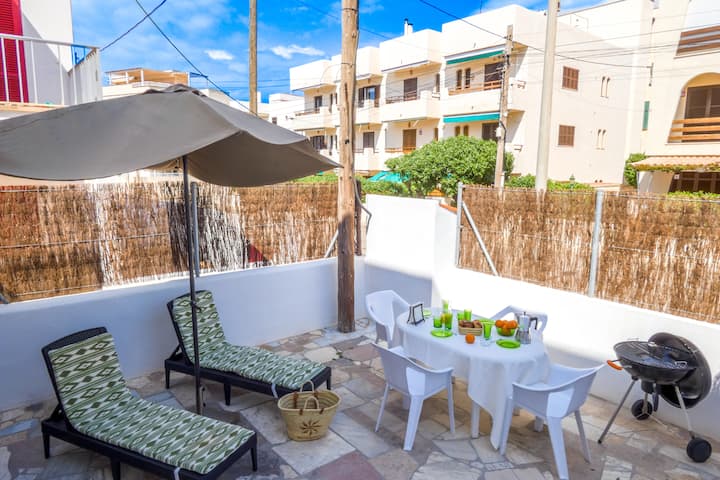 Villa Imperial: Comfort And Style For 4 People - Colònia de Sant Jordi