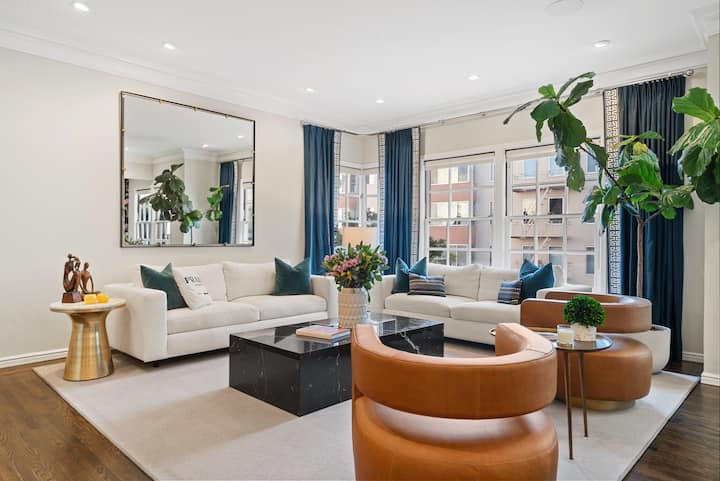 Elegant Pacific Heights Home Across Lafayette Park - San Francisco