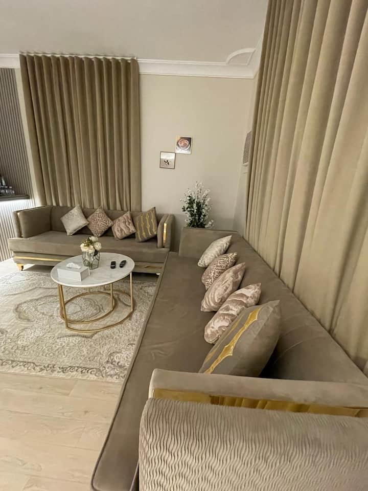 Vip Royal Hotel Apartment Near Al Haram10min - Medina
