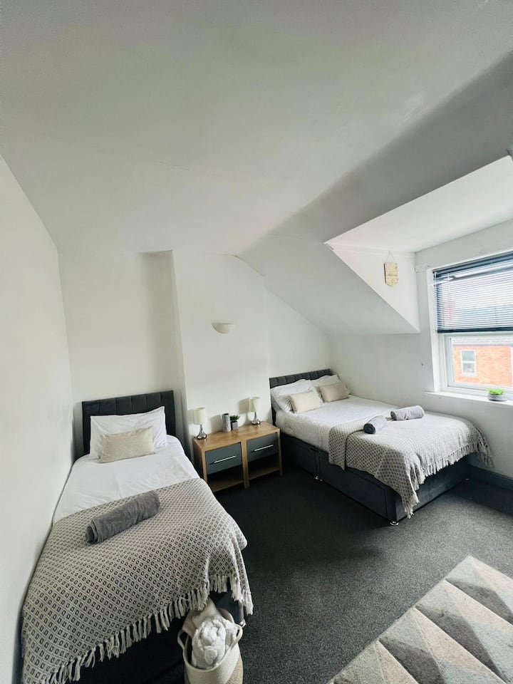 Triple Room In Lincoln City Centre - Lincoln
