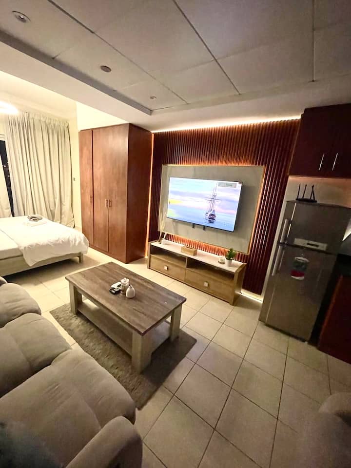 The Ultimate Luxury Apt! Metro - Dubai