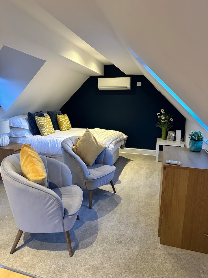 Stunning Studio Flat With Private Garden - Church Stretton