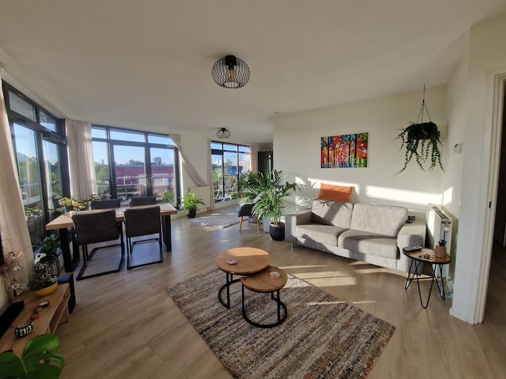 Spacious Private Apartment In Utrecht - Utrecht