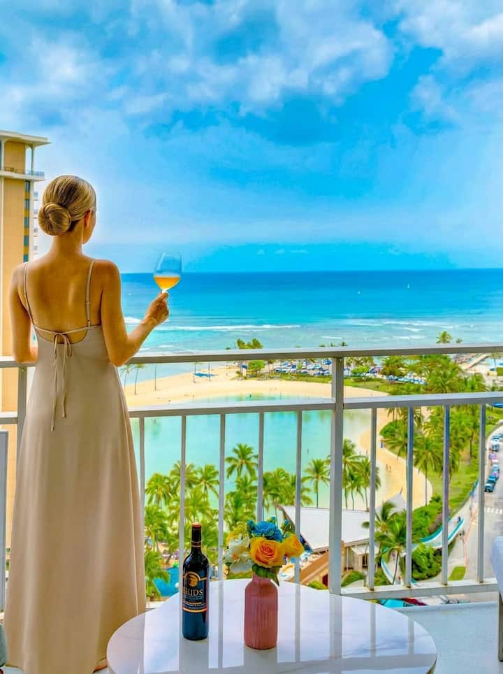 Lux Panoramic Beach Views - Free Parking! - ラニカイ・ビーチ, HI