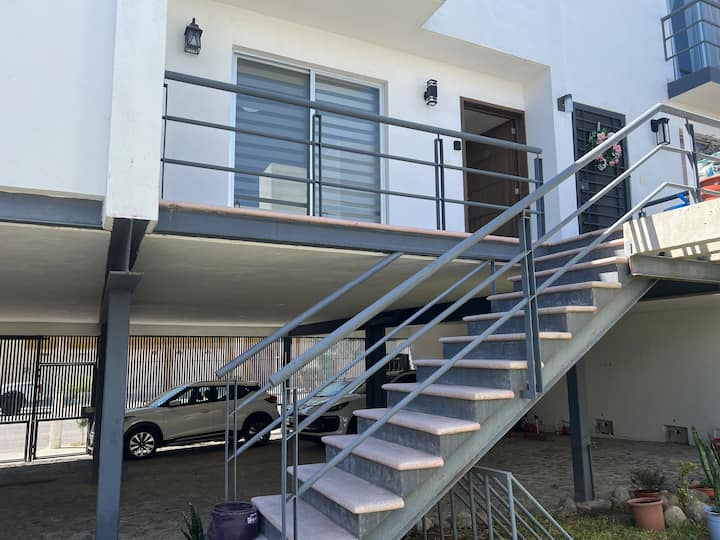 Casa Nueva, Hasta 7 Huéspedes, Cerca Centro Gdl - 과달라하라