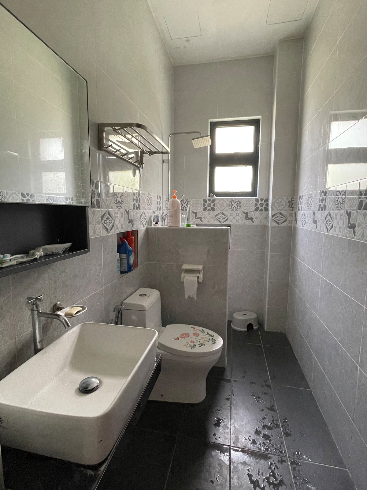 Room near LRT Alam Sutera (KL) - Houses for Rent in Kuala Lumpur ...