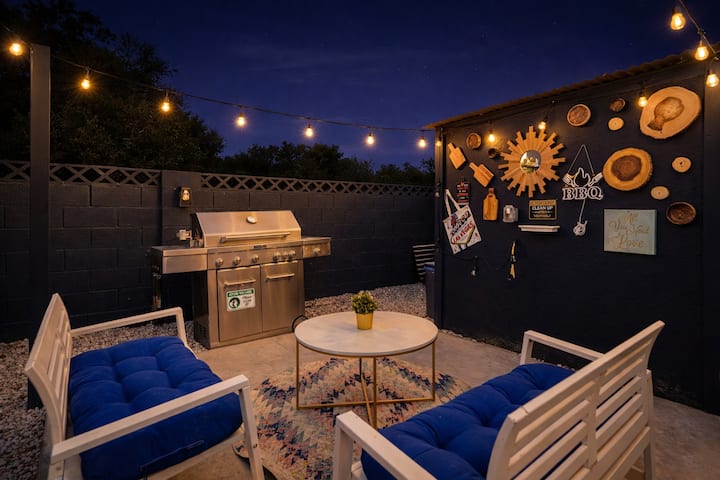 Modern 2br Townhouse Near Lv Strip | K & Q Beds! - Las Vegas Strip, NV