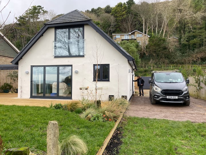 High End Home From Home - Mount Bay