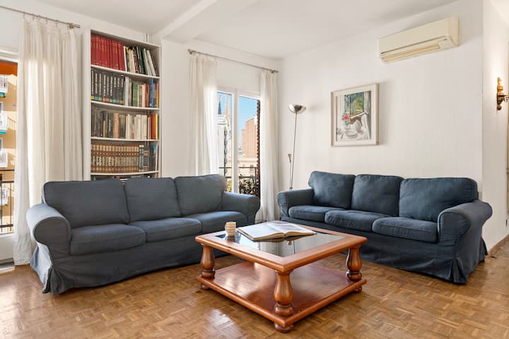 180m² 5br  Home + Lift + Terrace (32+ Nights) - Barcelona