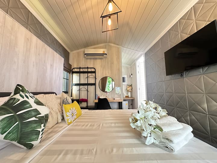 Container Style Room 2br +3 Km To The Airport - Chiang Mai