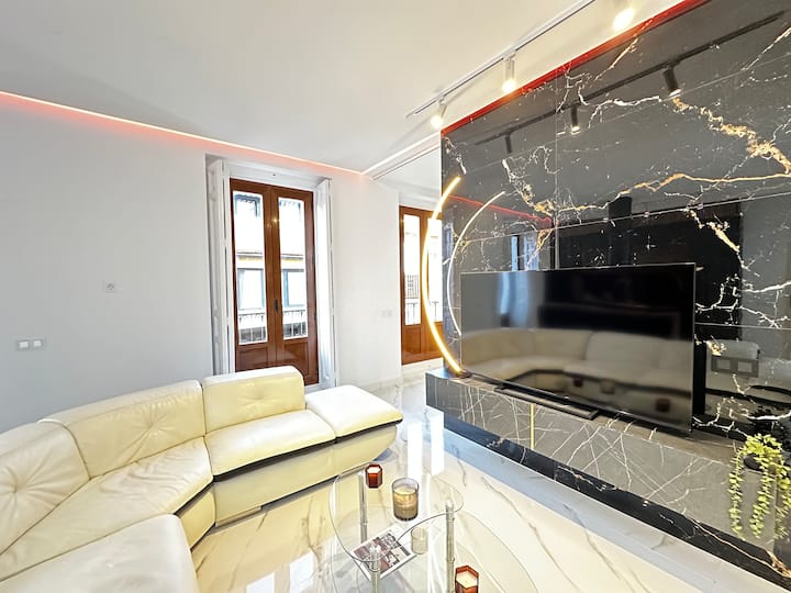 Lujo Y Diseño Con 3 Balcones En
La Puerta Del Sol - Getafe