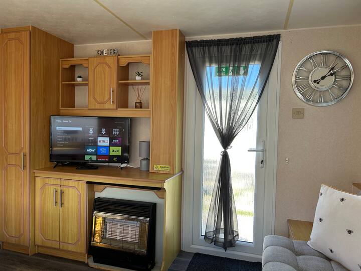 Baileys Caravan Hire - Sealands Plot 26 - Ingoldmells