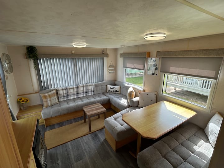 Baileys Caravan Hire - Sealands 26,  Ingoldmells. - Ingoldmells