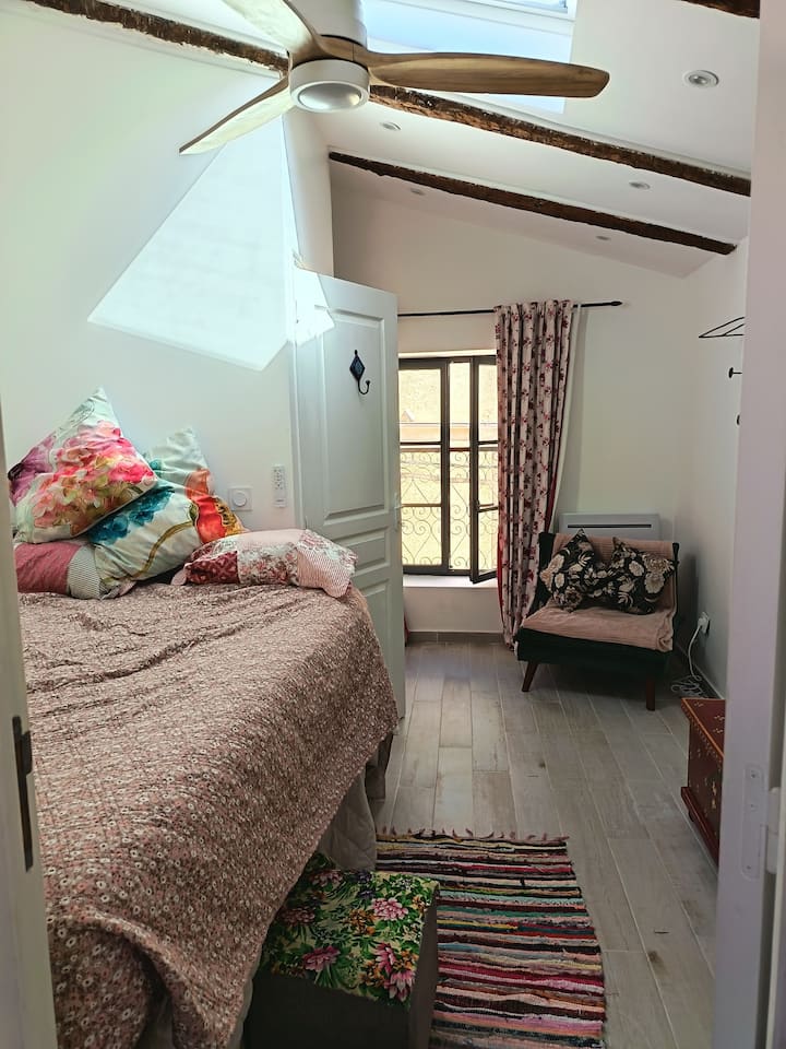 Petite Maison Espace Ouvert Sur Toit, Près Du Port - Marseillan