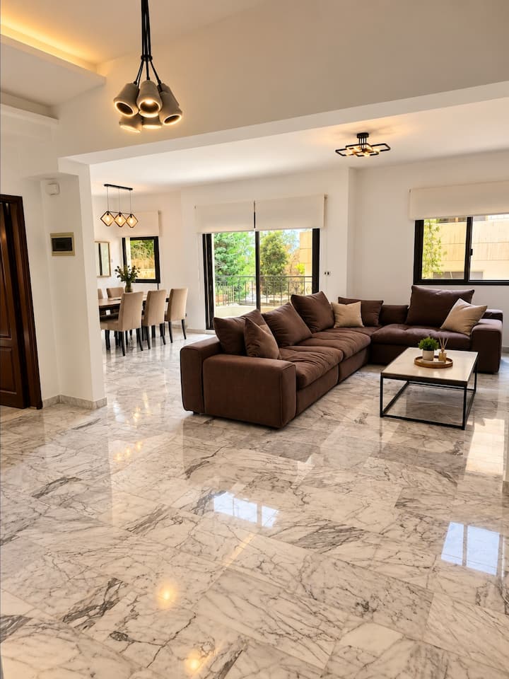 Casa El Haje A Lovely 3-bed With 24/7 Electricity - Lebanon