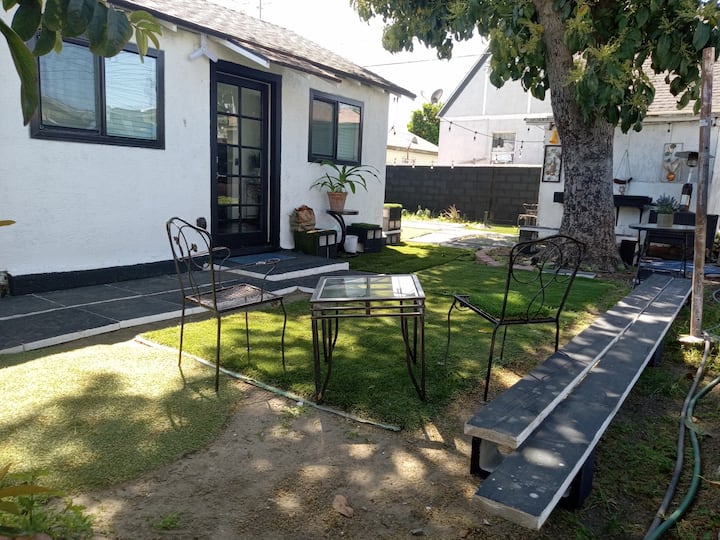Renovated Studio Guesthouse - コンプトン, CA