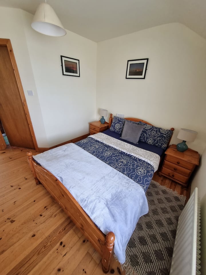 Sears Pub, Bed & Breakfest, Room 3 - Dingle