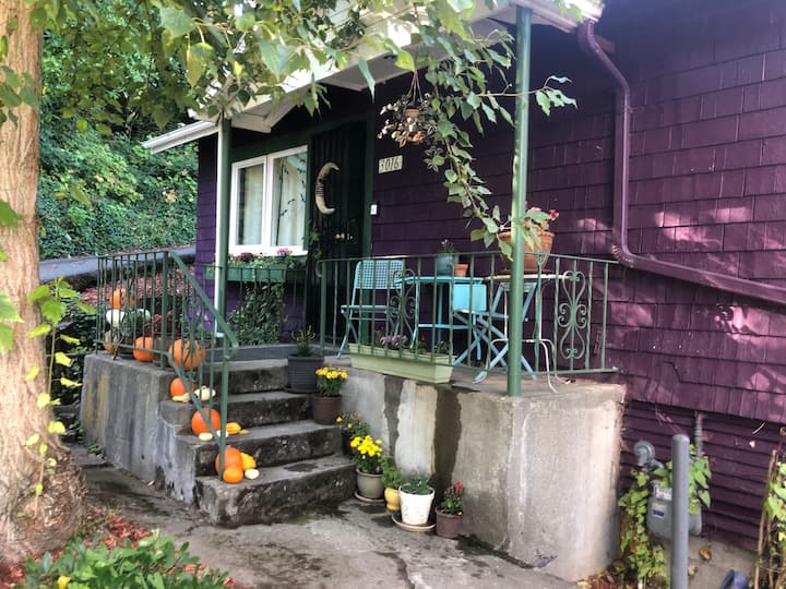 Hillville…our Purple Palace! - Seattle, WA